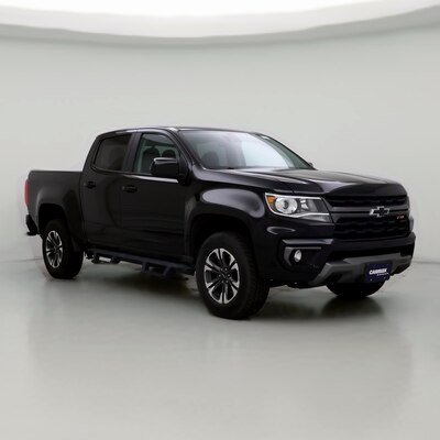 Flat Black Chevy Colorado