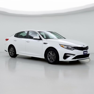 Kia Optima White With Black Rims