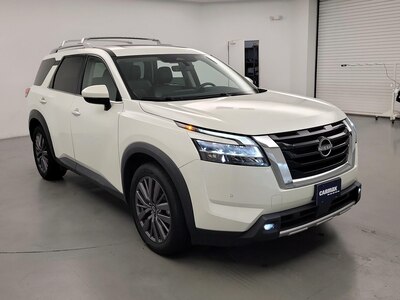 Used Gas Nissan Pathfinder with 20 Inch Plus Wheels for sale