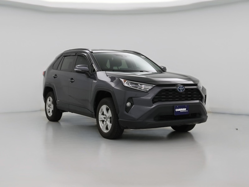 2021 Toyota RAV4 review, photos & specs | CarMax