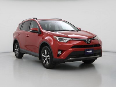 Used 2017 Toyota RAV4 XLE near me for sale