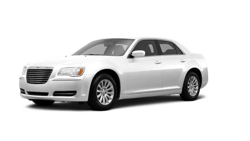 2014 Chrysler 300 C SRT review, photos & specs | CarMax