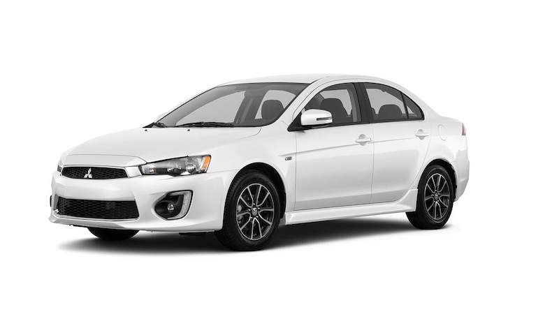 2017 Mitsubishi Lancer review, photos & specs | CarMax