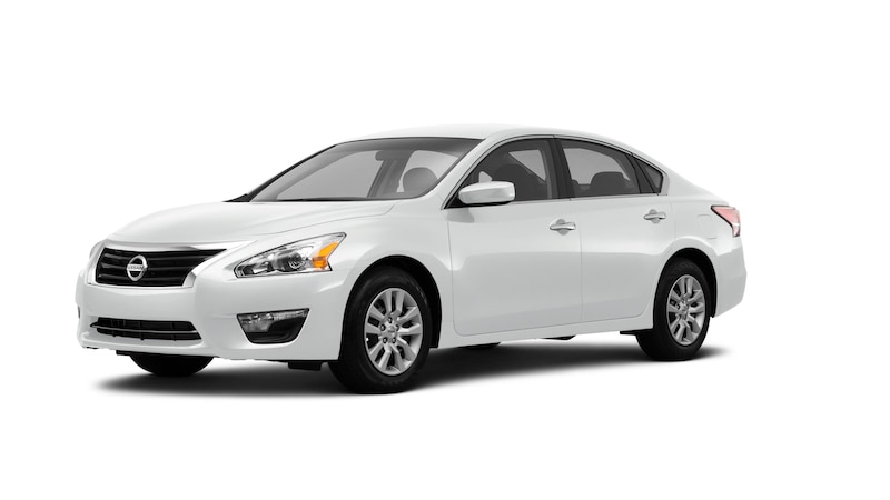 2014 Nissan Altima review, photos & specs | CarMax